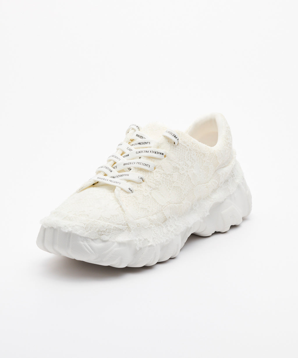 Bumpy Sole Lace Sneaker - White – MAISON MAVERICK PRESENTS